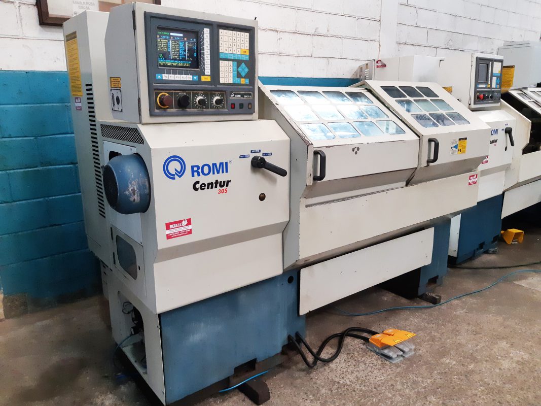 Torno CNC Romi Centur 30S – Megafer Máquinas
