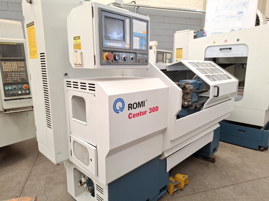 Torno CNC Romi Centur 30D – Megafer Máquinas
