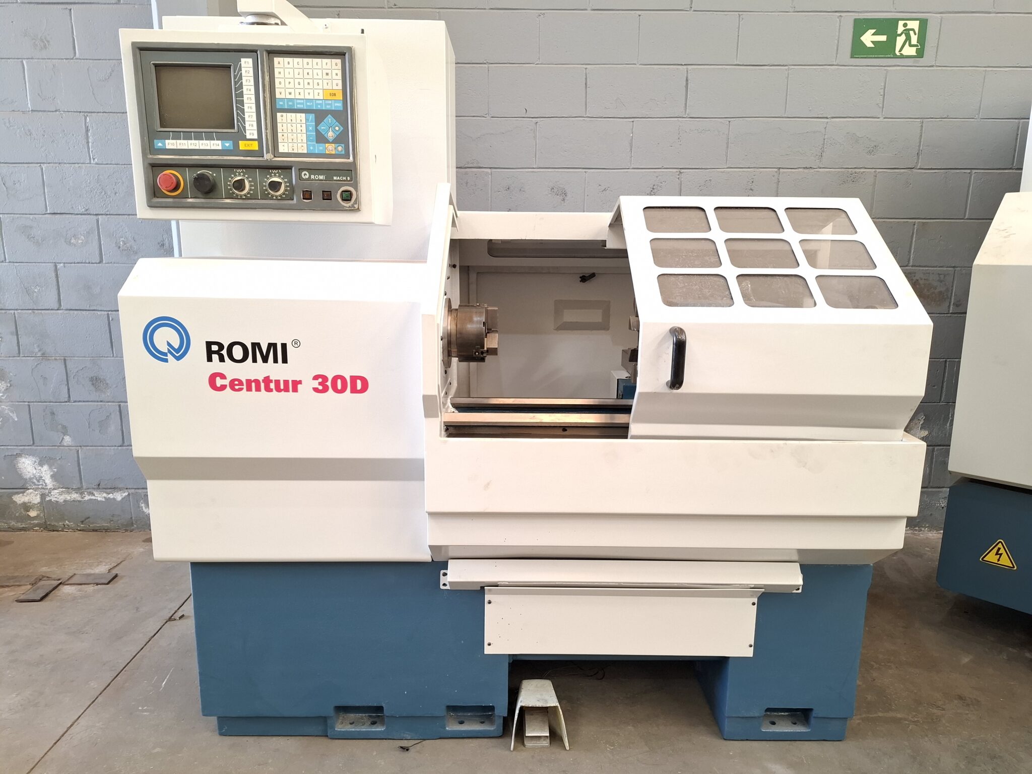 Torno CNC Romi Centur 30D 500mm REFORMADO – Megafer Máquinas